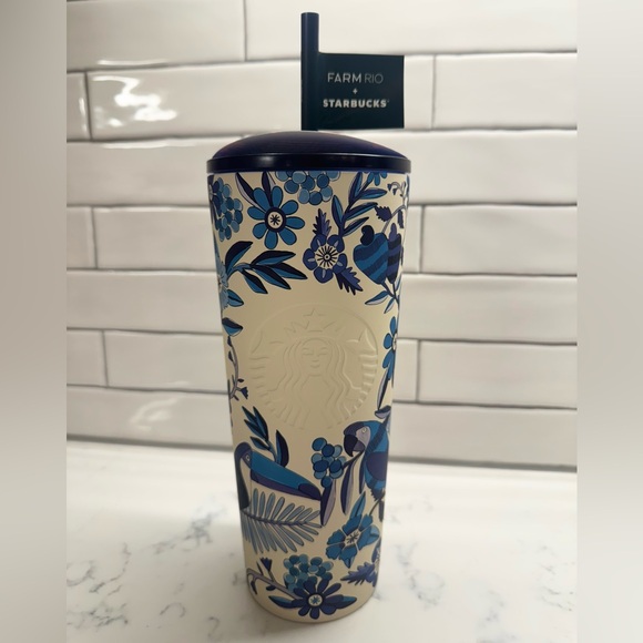 Starbucks | Dining | Starbucks X Farm Rio Limited Edition Lenco Azulejo ...